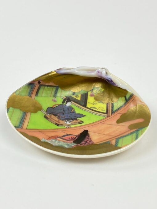 Japoniška Kai – awase žaidimo kriauklė, dekoruota piešiniu 7×8,5×2,5 cm ...